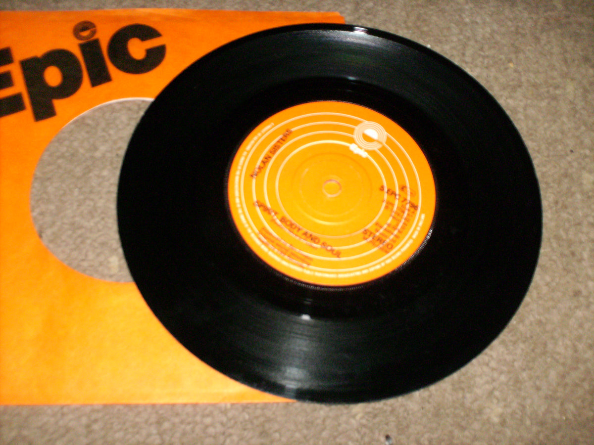 Nolan Sisters - Spirit Body And Soul - [48612] – Vinyl Memories