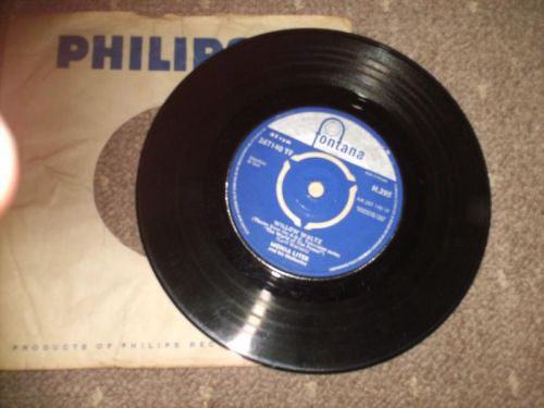 Monia Liter - Willow Waltz – Vinyl Memories